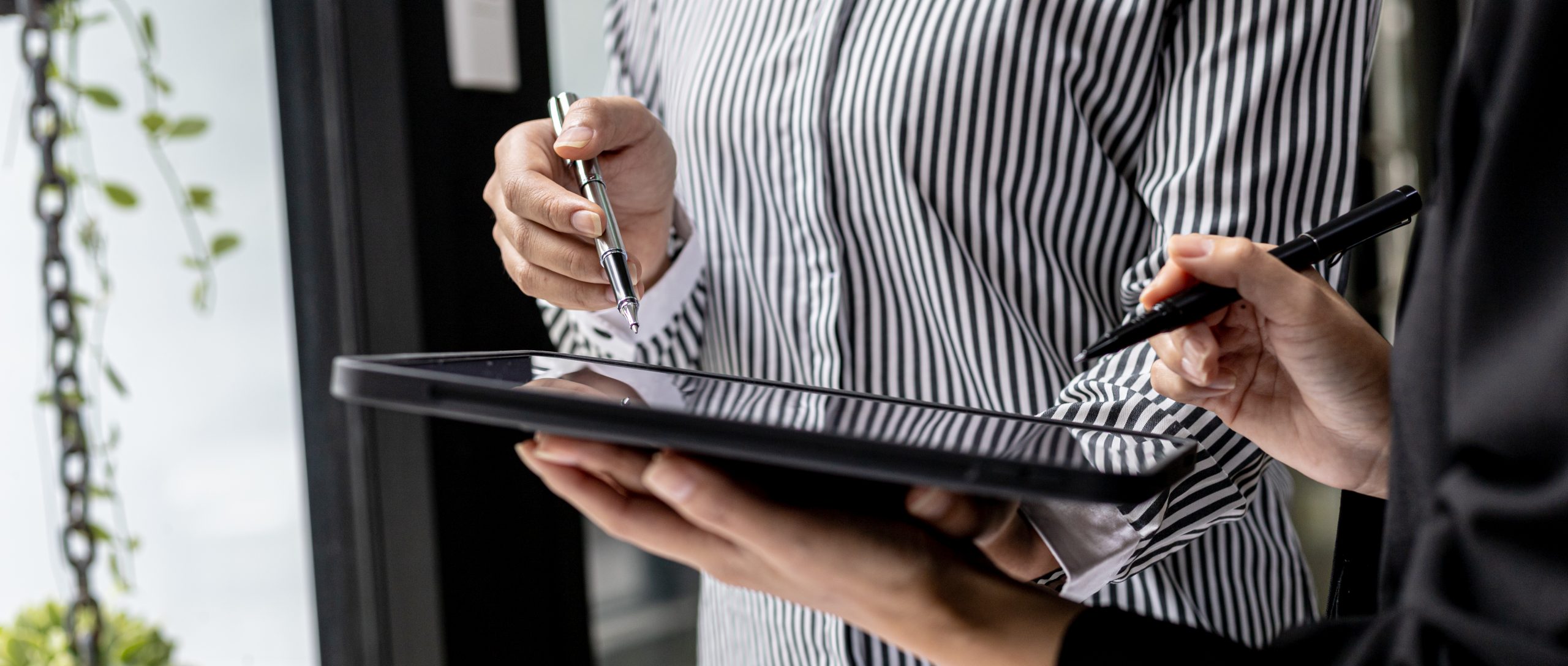 Digital vs Electronic Signature Guide | comsigntrust